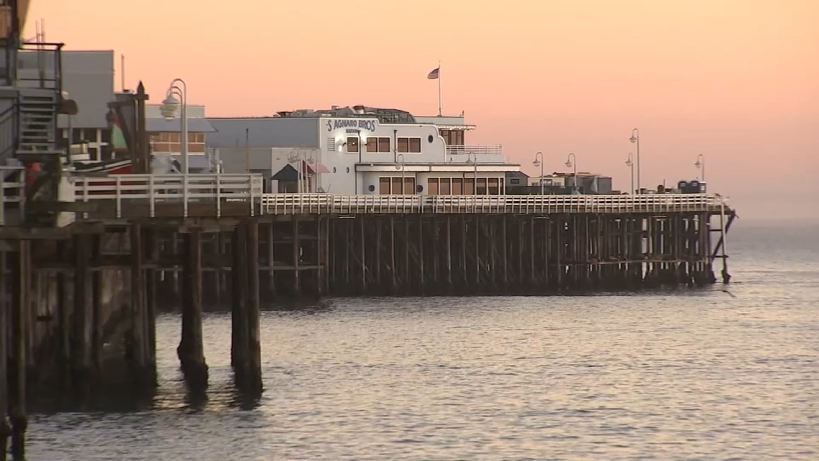 Santa Cruz Wharf reopening this weekend after partial collapse - ABC7 ...