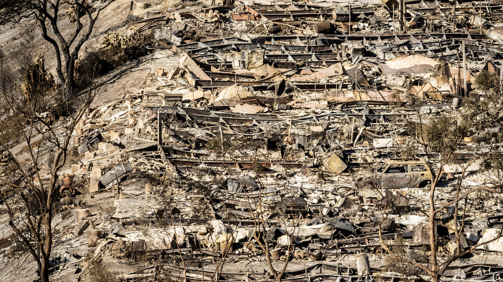 Among estimated 5K+ burned structures, official tally at 604 so far in ...