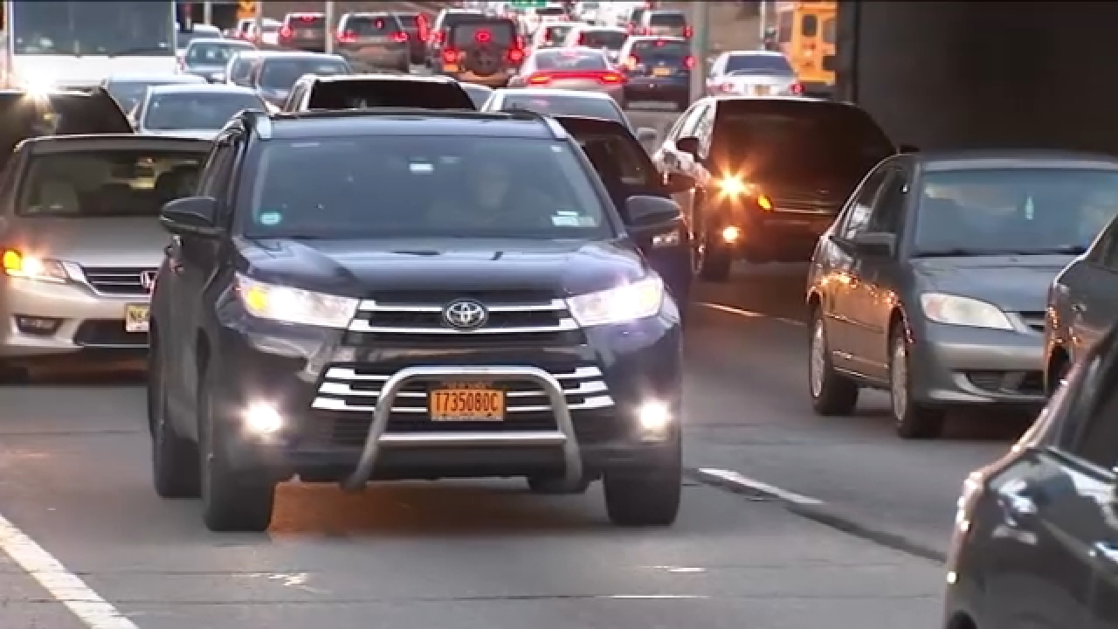 South Bronx community advocates rally against NYC congestion pricing's ...