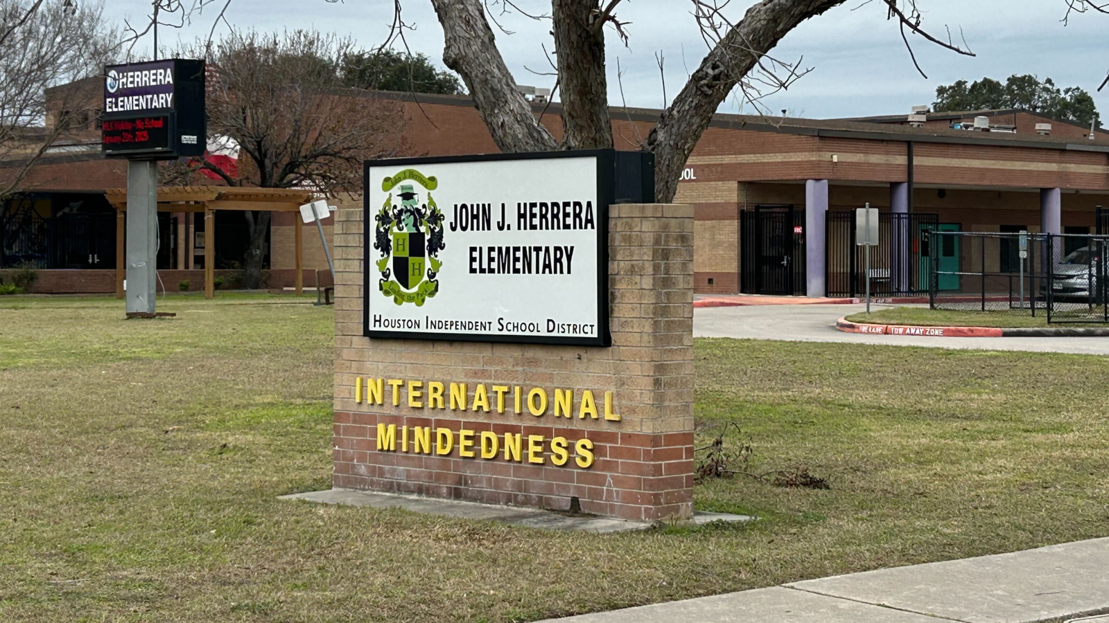 Houston ISD responds to Herrera Elementary parents charged late fees ...