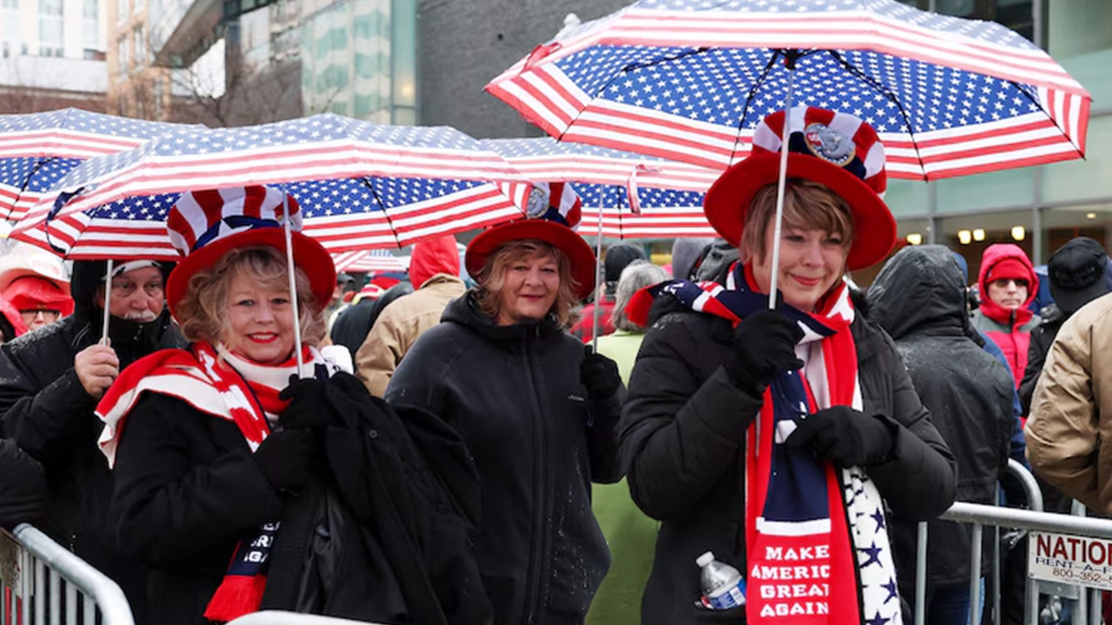 Trump rallies 20,000 supporters ahead of inauguration - ABC7 New York