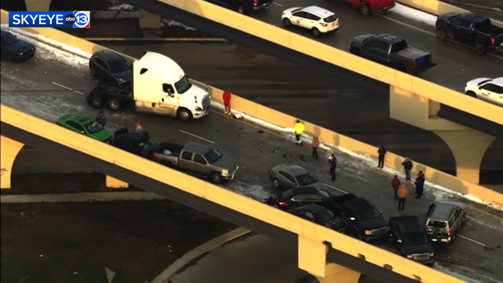 Houston traffic: Several crashes reported across town as Houstonians ...