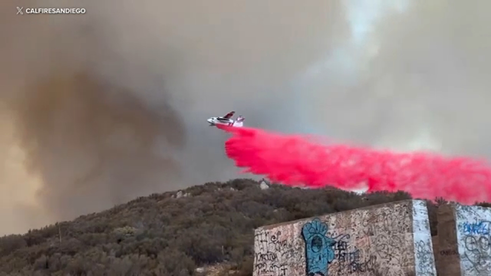 New brush fire breaks out in San Diego County near U.S.- Mexico border ...