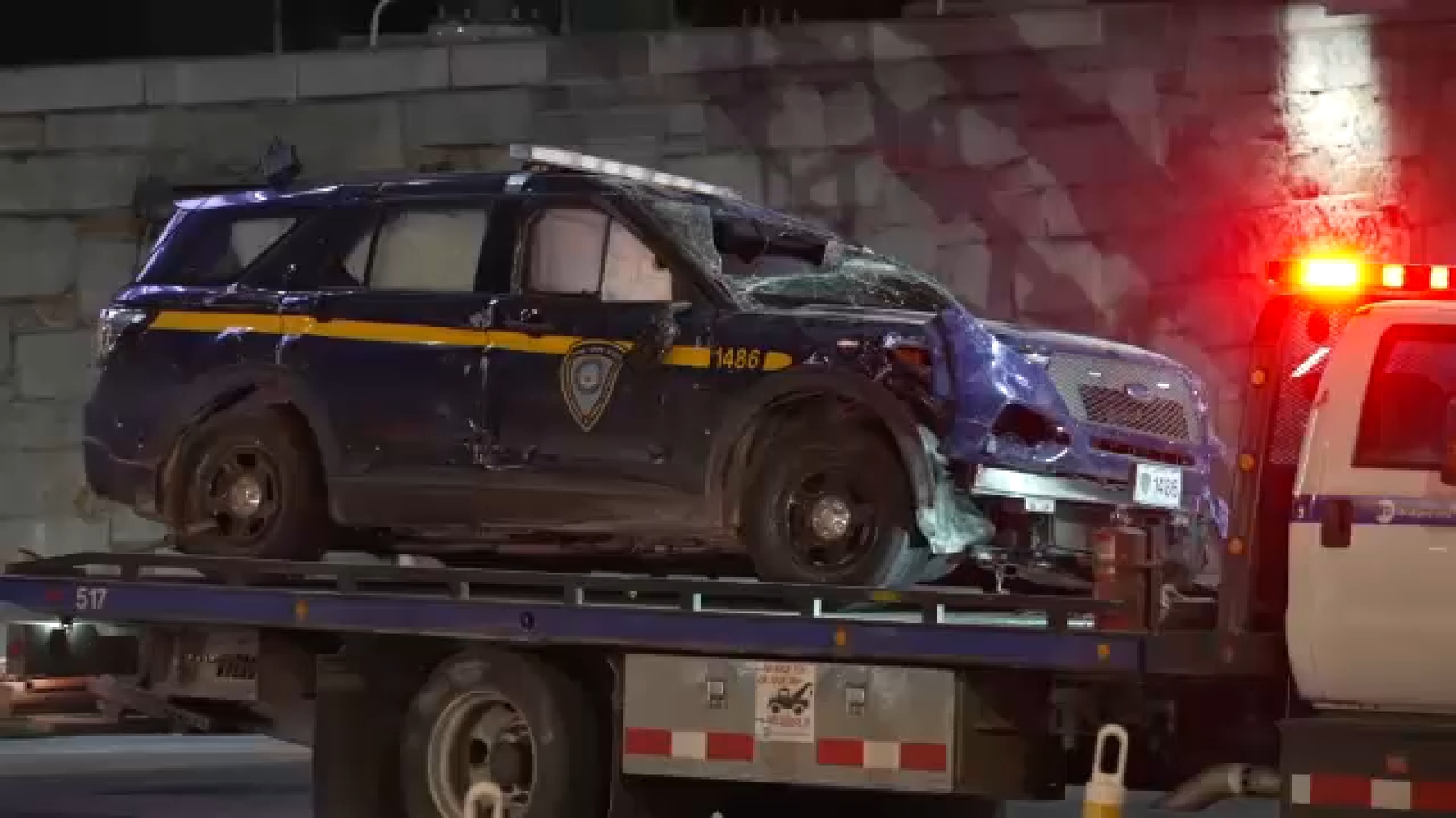 Queens-Midtown Tunnel crash: 2 officers hospitalized after NYPD cruiser ...