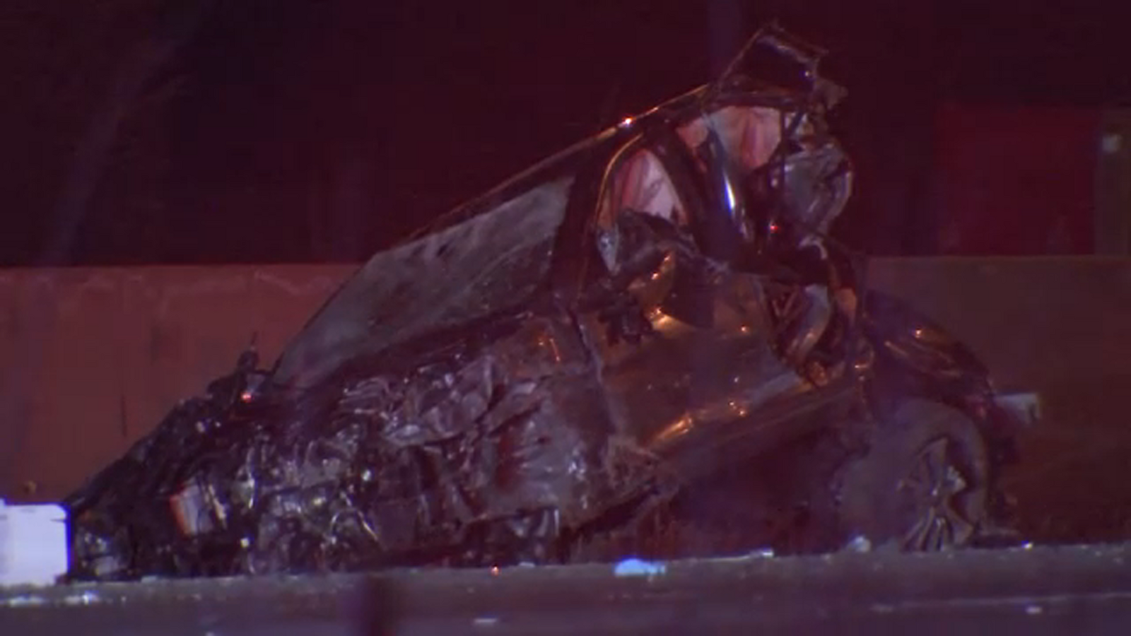 Chicago traffic: Stolen Amazon vehicle involved in 1 of 2 fatal crashes ...