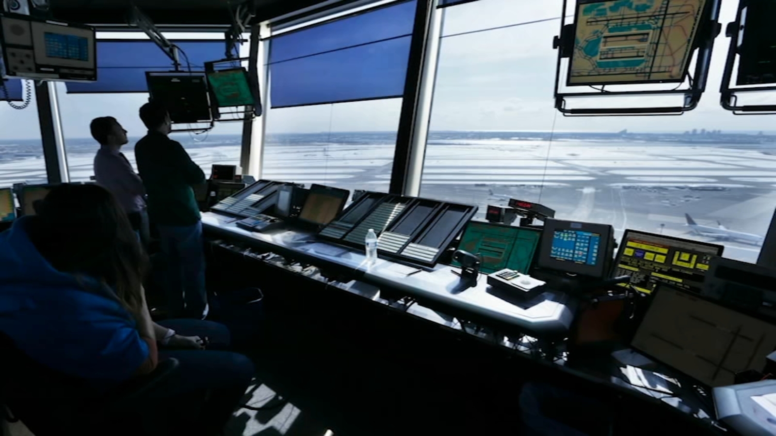 Deadly DC plane crash highlights ongoing air traffic control staffing ...