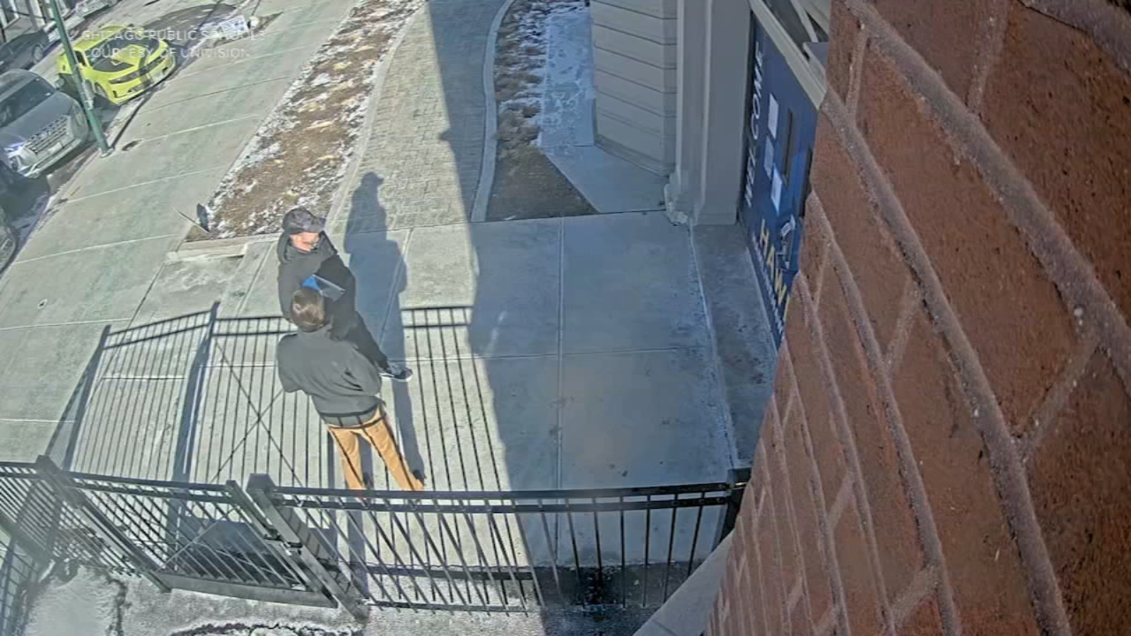 Chicago Public Schools false ICE report: Video shows Secret Service ...