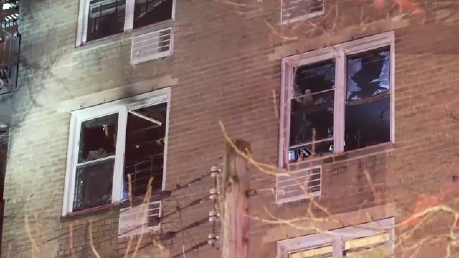 Queens, NYC fire: 2 people critically hurt in apartment fire in ...