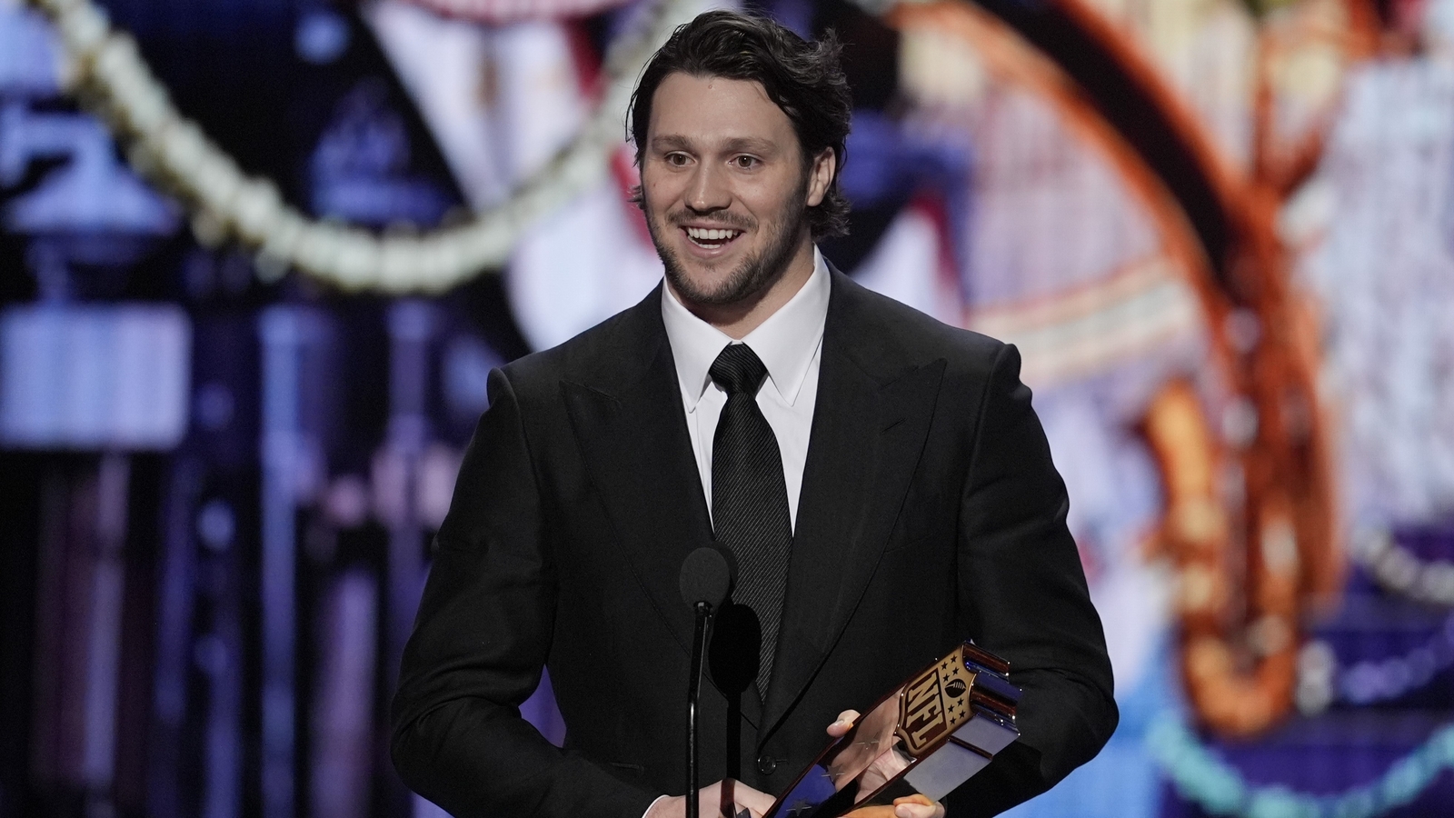Firebaugh native Josh Allen named 2024 NFL Most Valuable Player - ABC30 ...