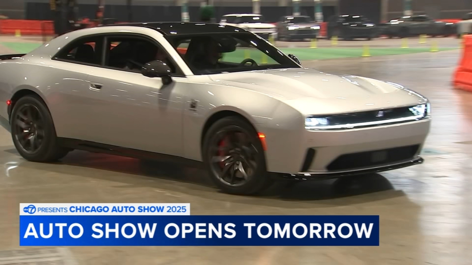 Rivian at Chicago Auto Show for 1st time, along with new Overlanding ...