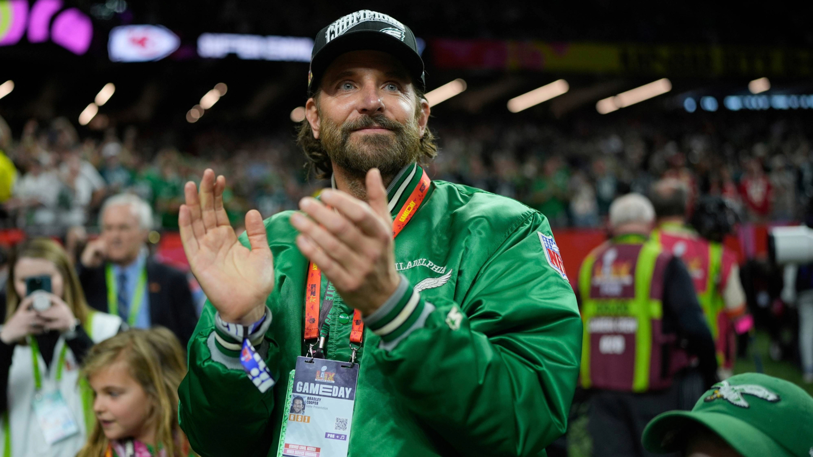 Bradley Cooper leads E-A-G-L-E-S chant as team takes field - 6abc ...