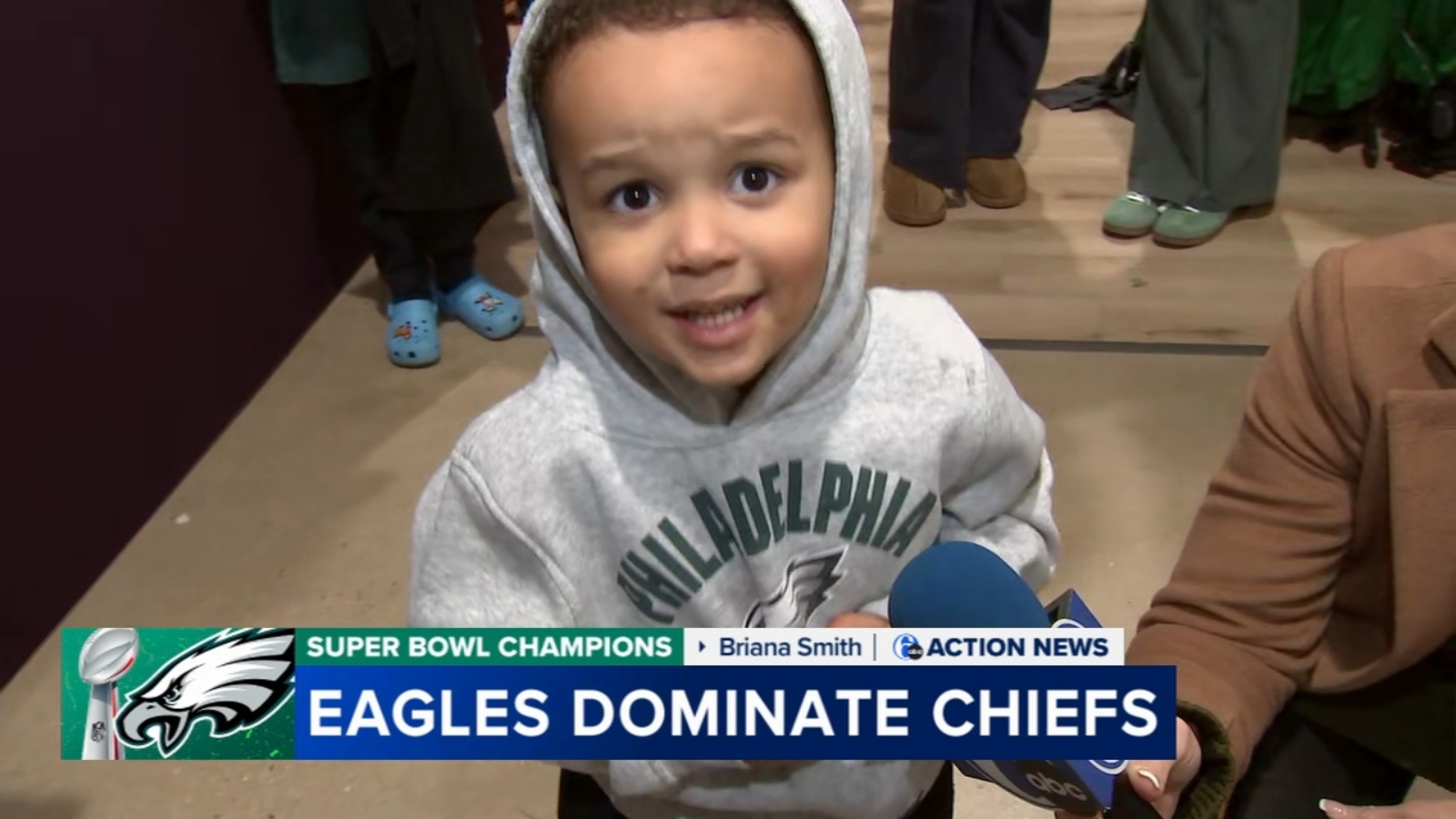 Little fan cheered on for his E-A-G-L-E-S chant! - 6abc Philadelphia
