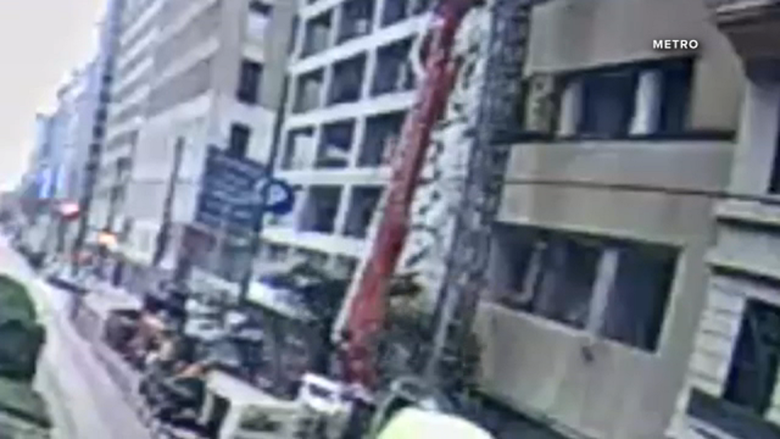 Downtown Houston scaffolding collapse caught on video as concrete fell ...