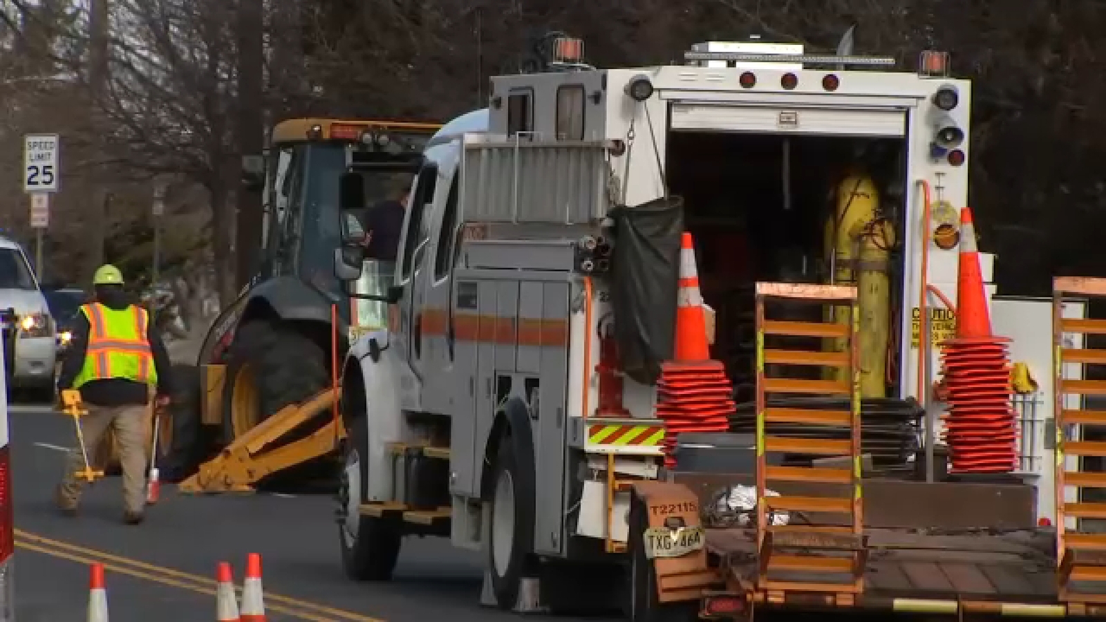 Secaucus gas leak: Crews repairing main break in New Jersey - ABC7 New York