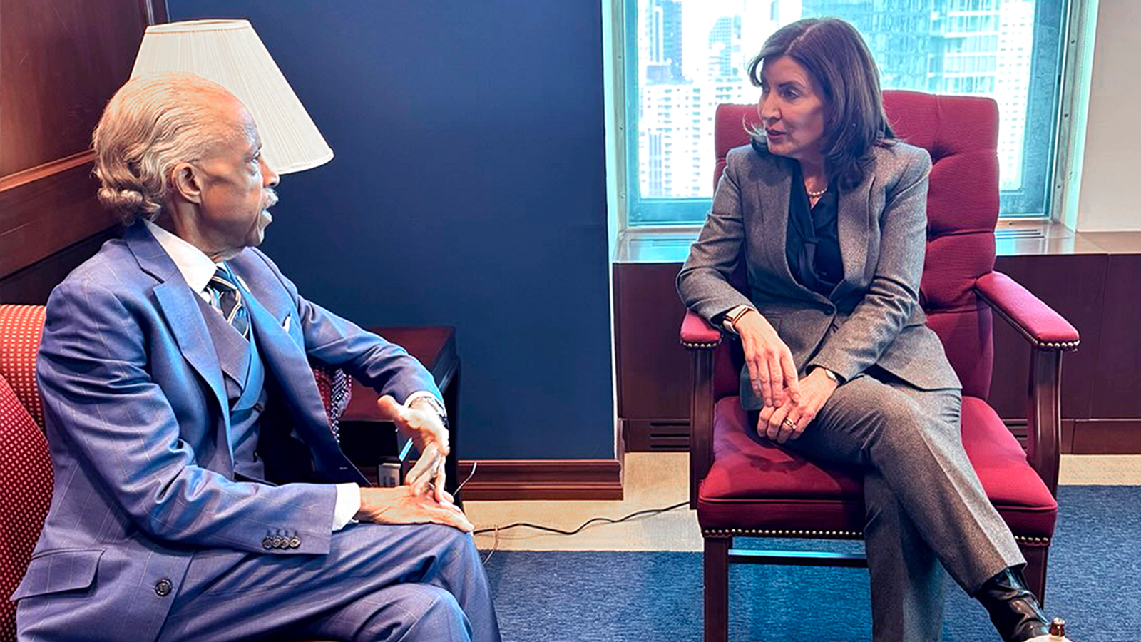 NYC Eric Adams case: Gov. Hochul weighs removing mayor from office in ...