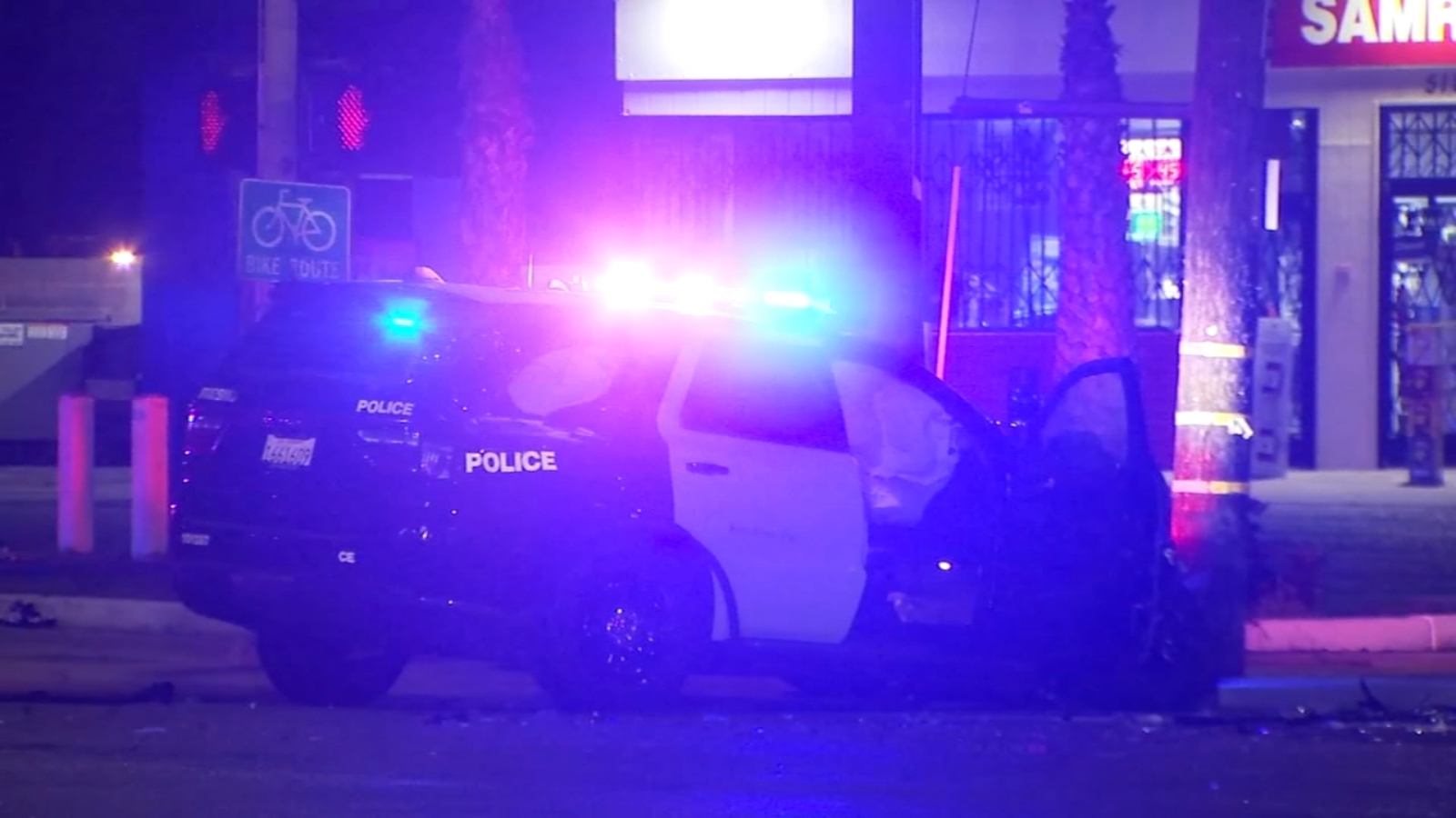 Fresno Police unit involved in crash in central Fresno - ABC30 Fresno