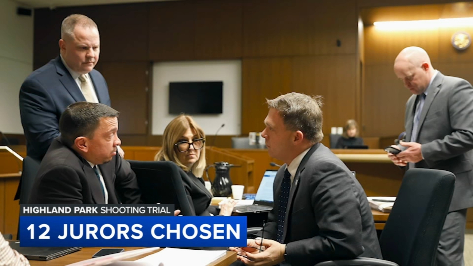 Robert Crimo III news: Jury seated in Highland Park parade shooting ...