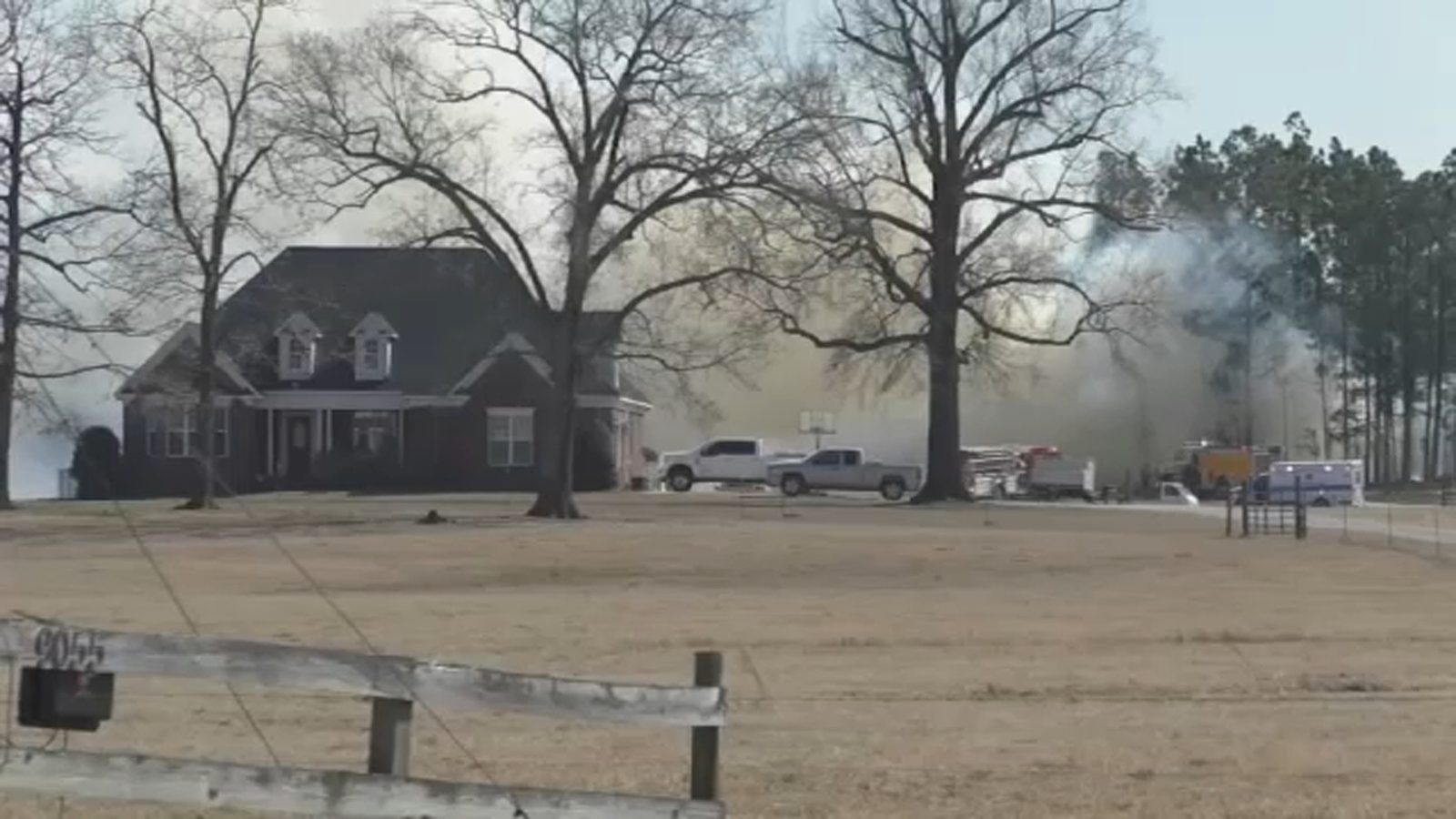 Brush fires in NC | Brush fires across North Carolina, South Carolina prompt evacuations amid ...