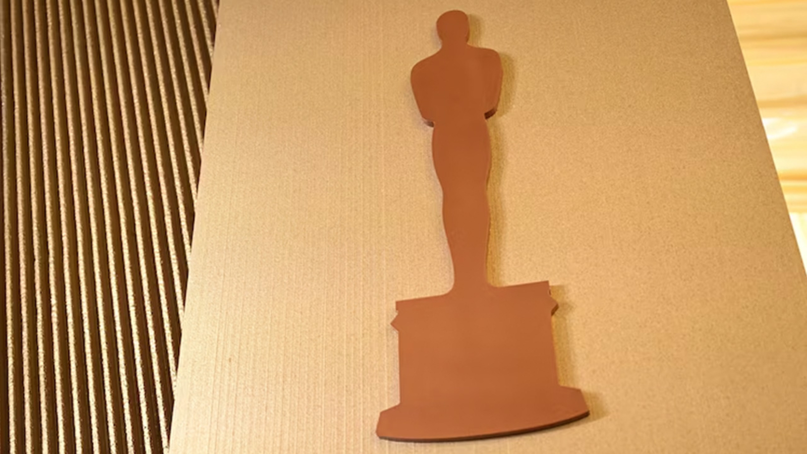 What time does the Oscars red carpet and ceremony start? - ABC7 Chicago