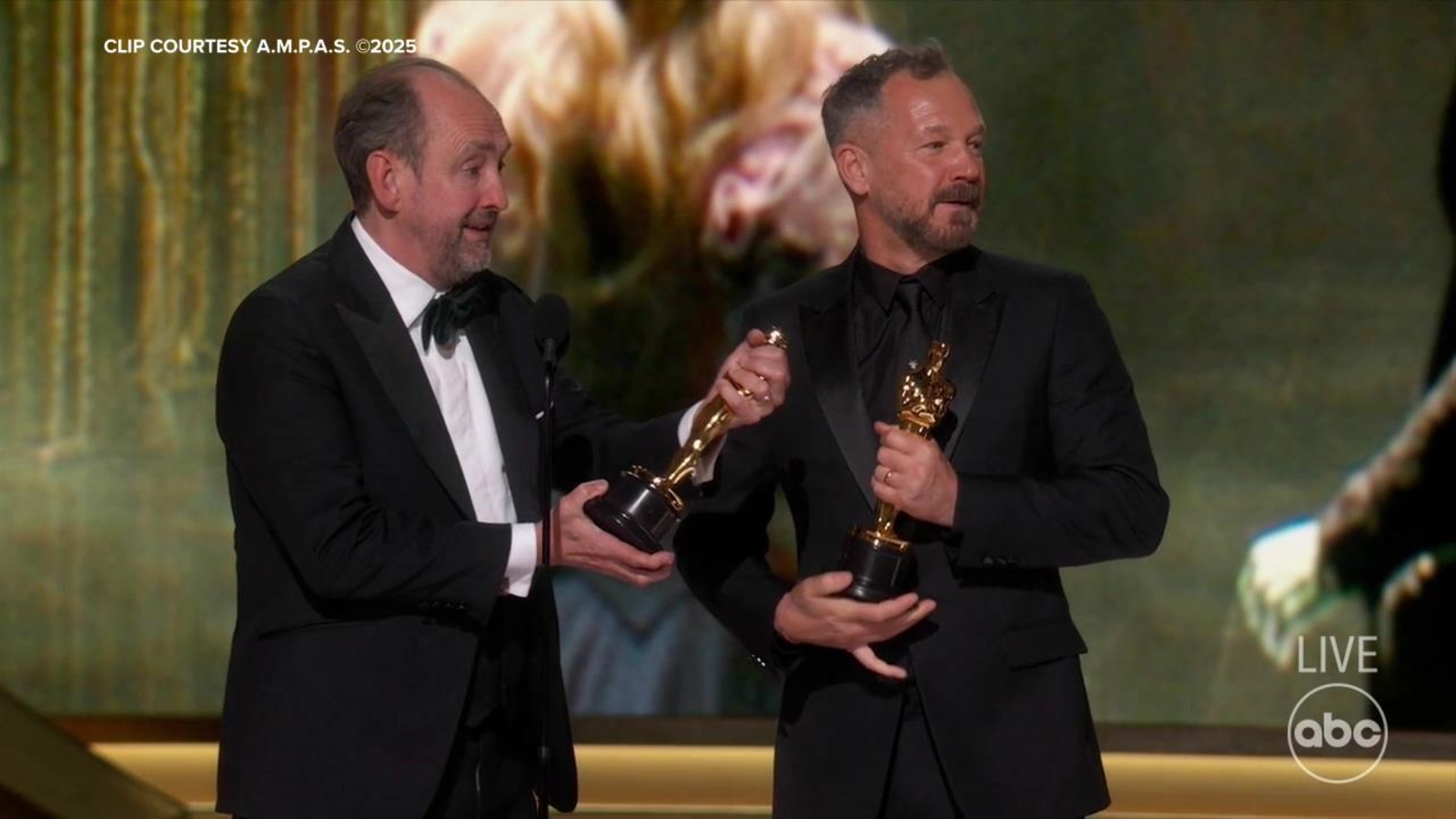 'Wicked' wins Oscar for Best Production Design - ABC13 Houston