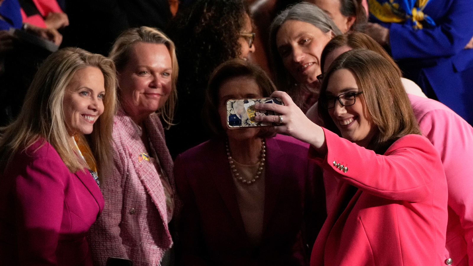 Why Democratic women are wearing pink tonight - ABC7 San Francisco