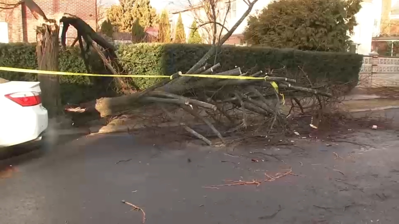Rain storms cause damage, flooding, power outages across Tri-State area ...