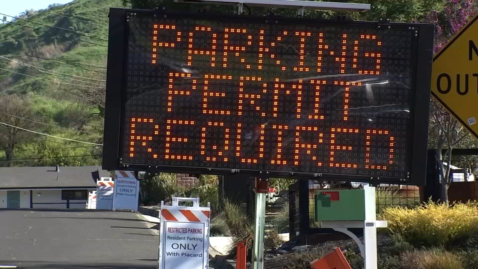Walnut Creek neighborhood restricts parking ahead of California poppy ...