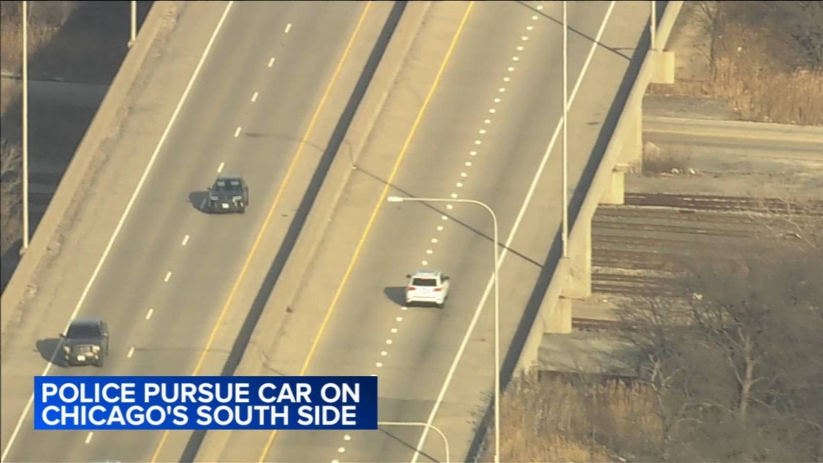 Chicago police chase today: CPD pursues stolen car, Jeep Grand Cherokee ...