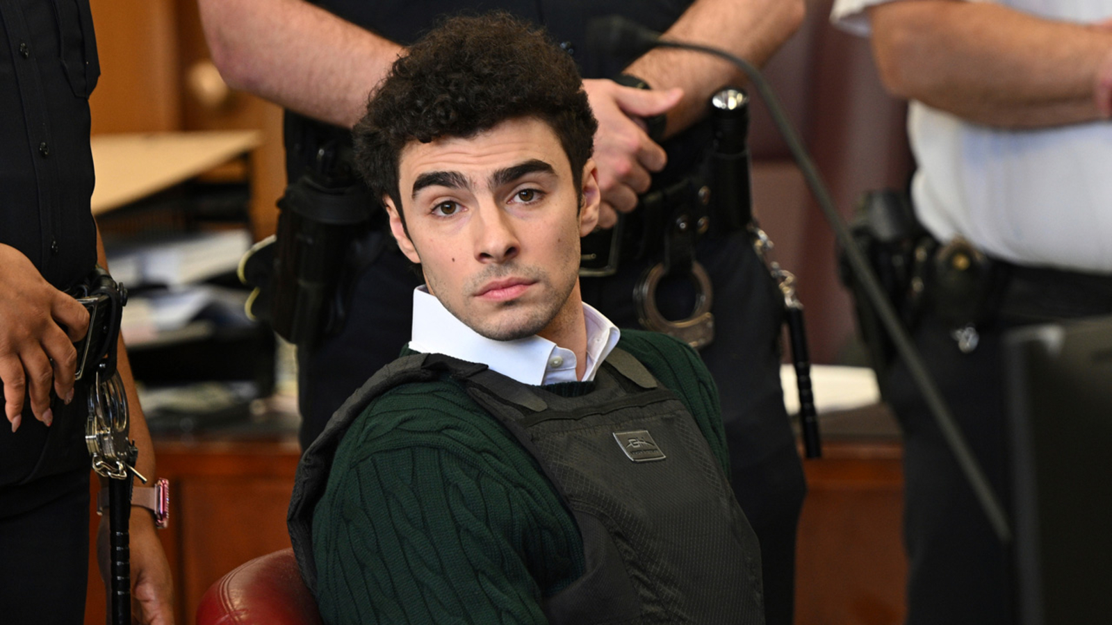 Luigi Mangione, alleged UnitedHealthcare CEO killer's federal case pushed to April, according to ...