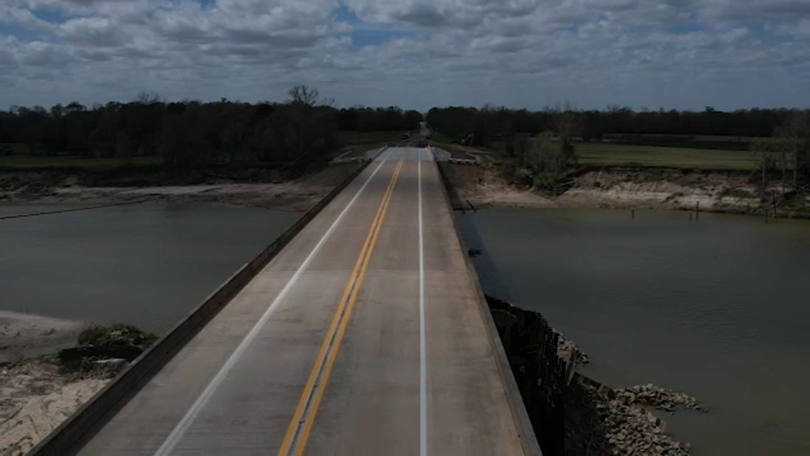 When is the FM 787 bridge reopening? Liberty County neighbors continue ...