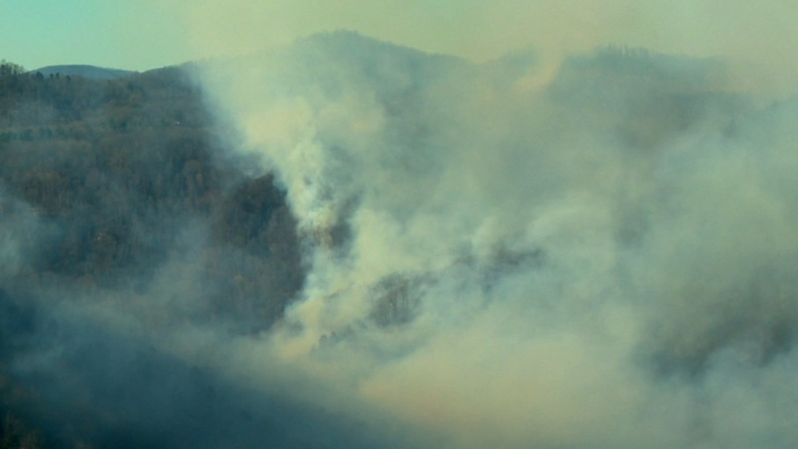 Wildfires prompt evacuations over the weekend in North and South Carolina - ABC11 Raleigh-Durham