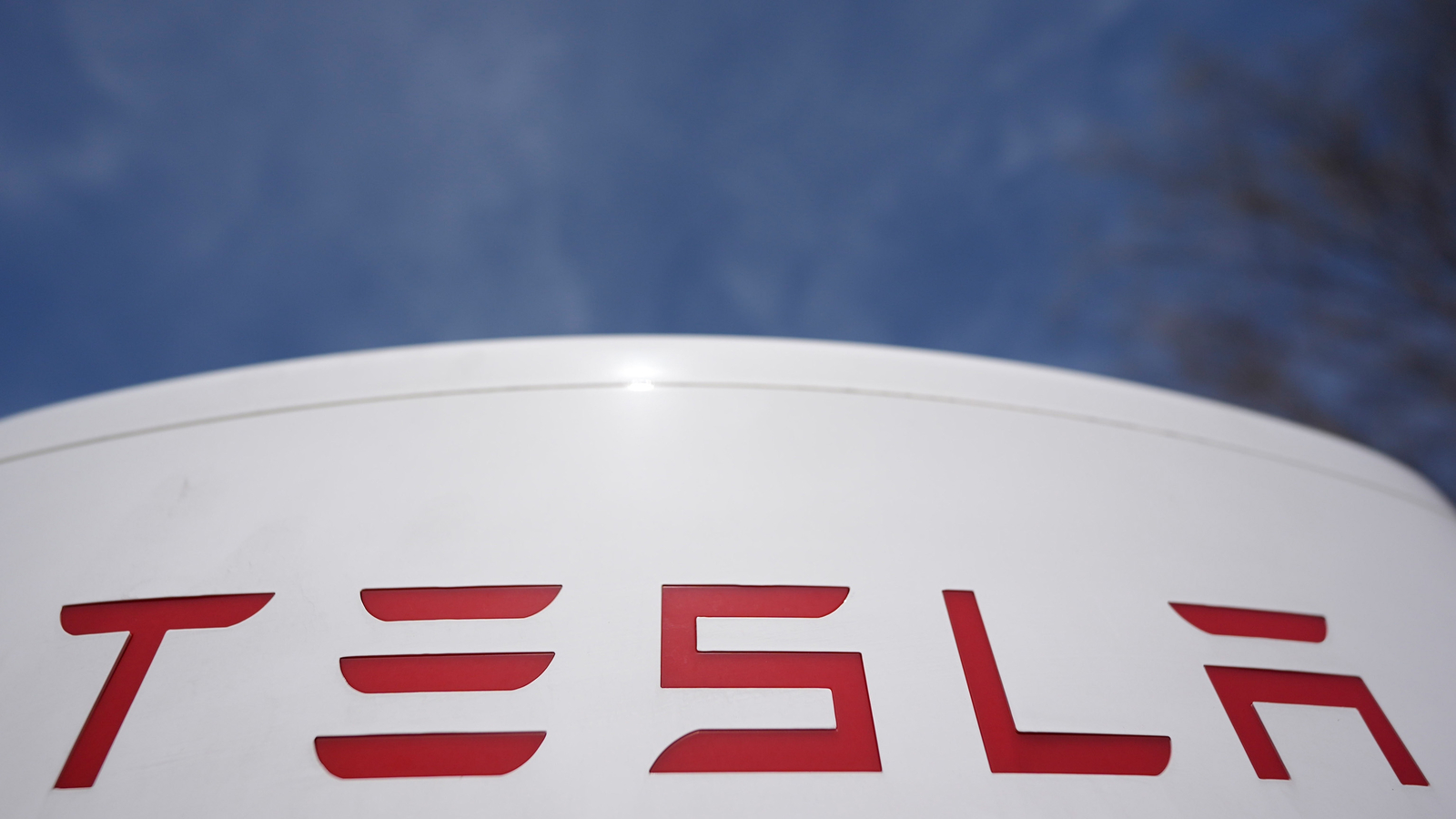Tesla dealership: FBI investigating after multiple incendiary devices ...