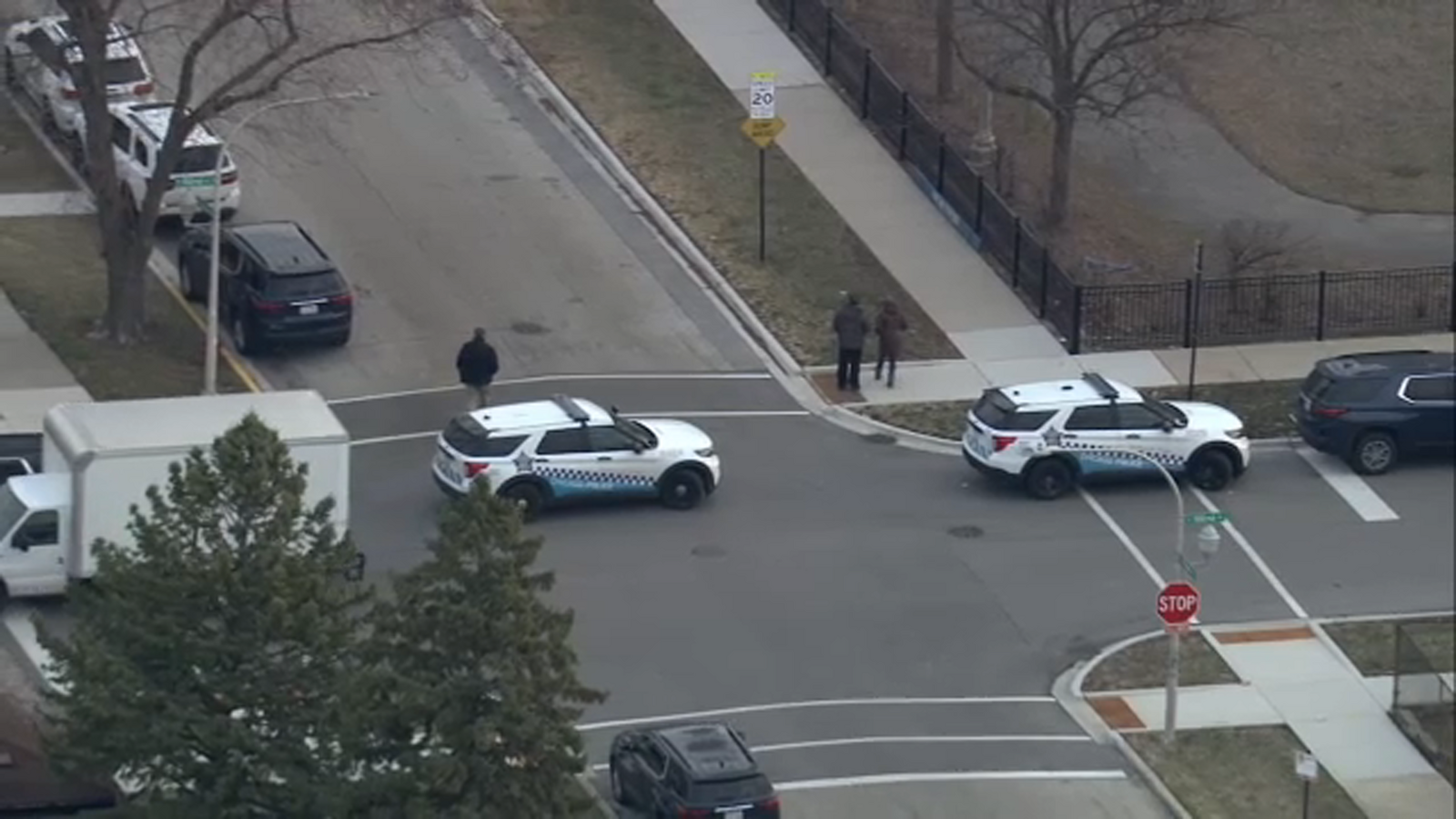 Chicago crime: Man shot, killed near Bennett Elementary School on ...