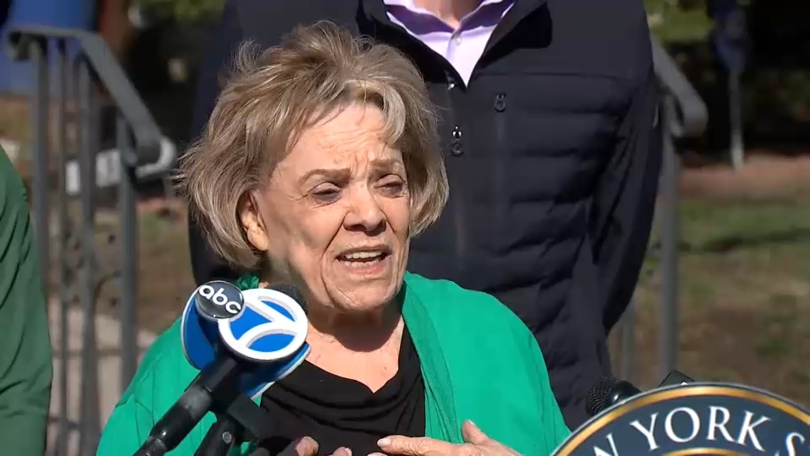 Outrageous water bill: 86-year-old Queens homeowner fighting $22k water ...