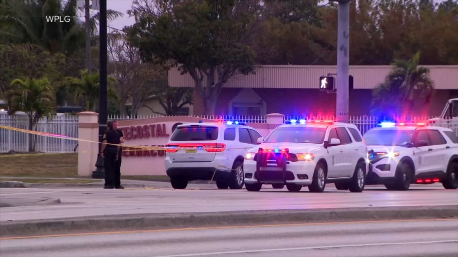 Miami bus driver shooting kills 2 passengers in Miami-Dade area, police ...