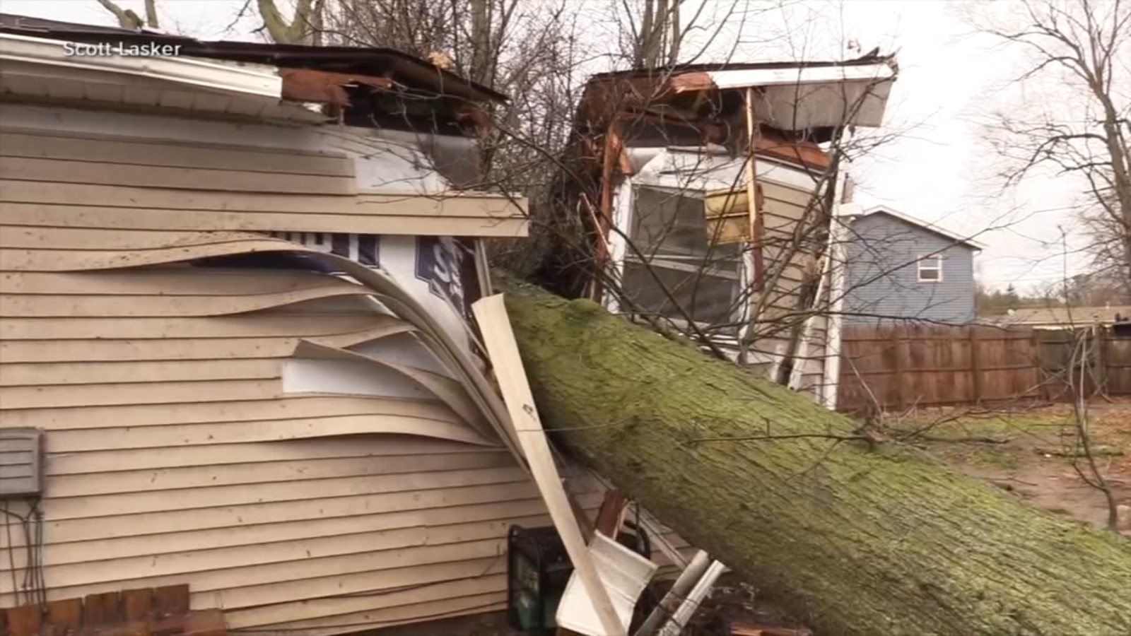 Severe weather, storms, tornadoes kill 5 in Indiana, Michigan, knock ...