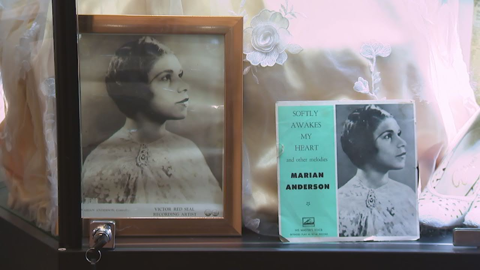 6abc Loves the Arts: "Marian: The Philadelphia Story" on view at Marian ...