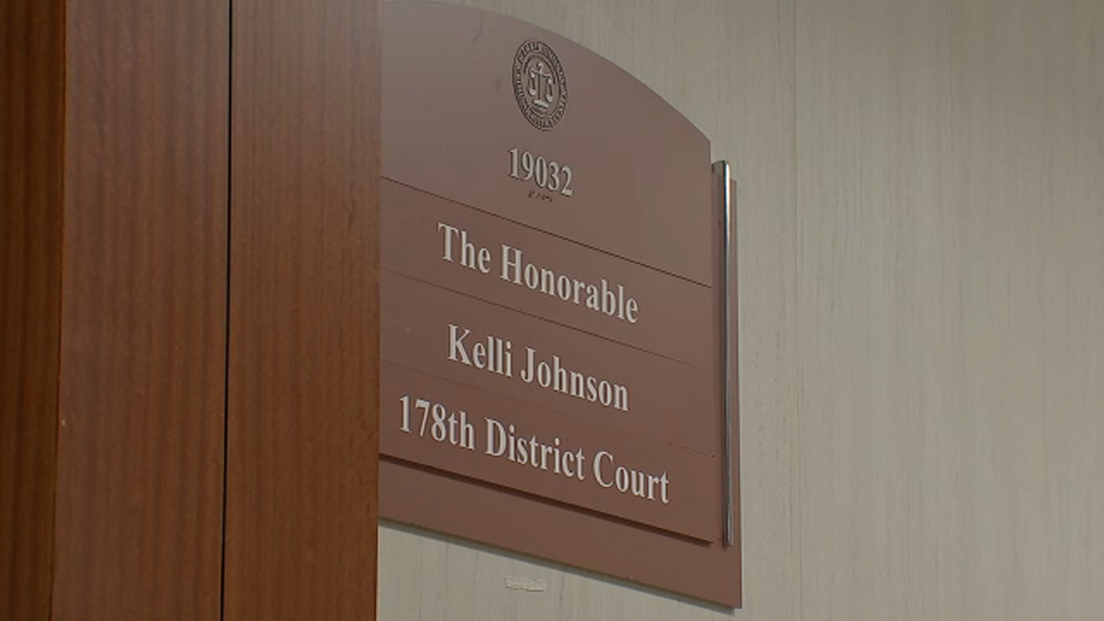 Harris County Judge Kelli Johnson resumes bench after DWI dismissed following 2024 brain injury ...