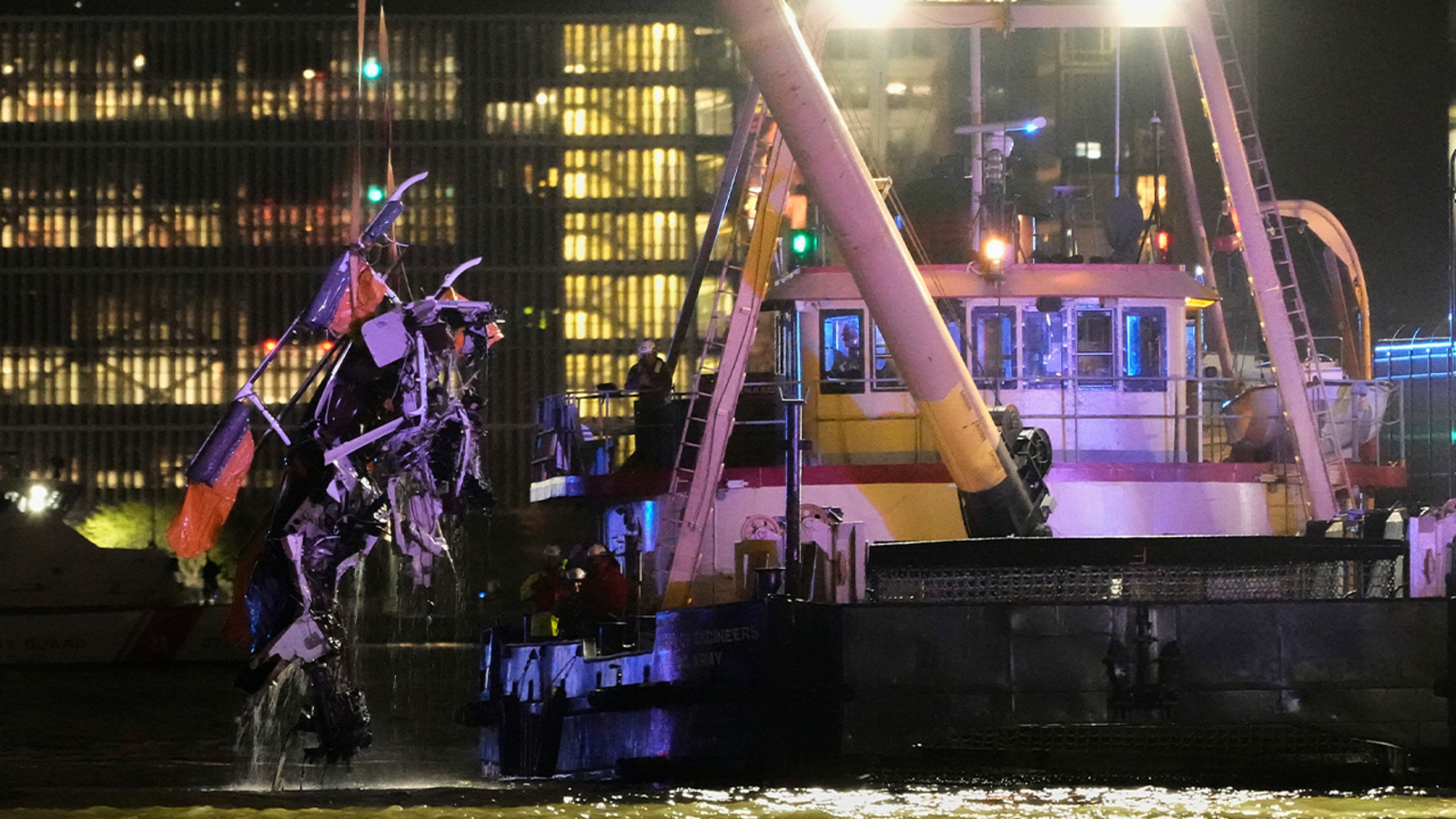 Helicopter crash: Pilot Sean Johnson, passengers Agustin Escobar and ...