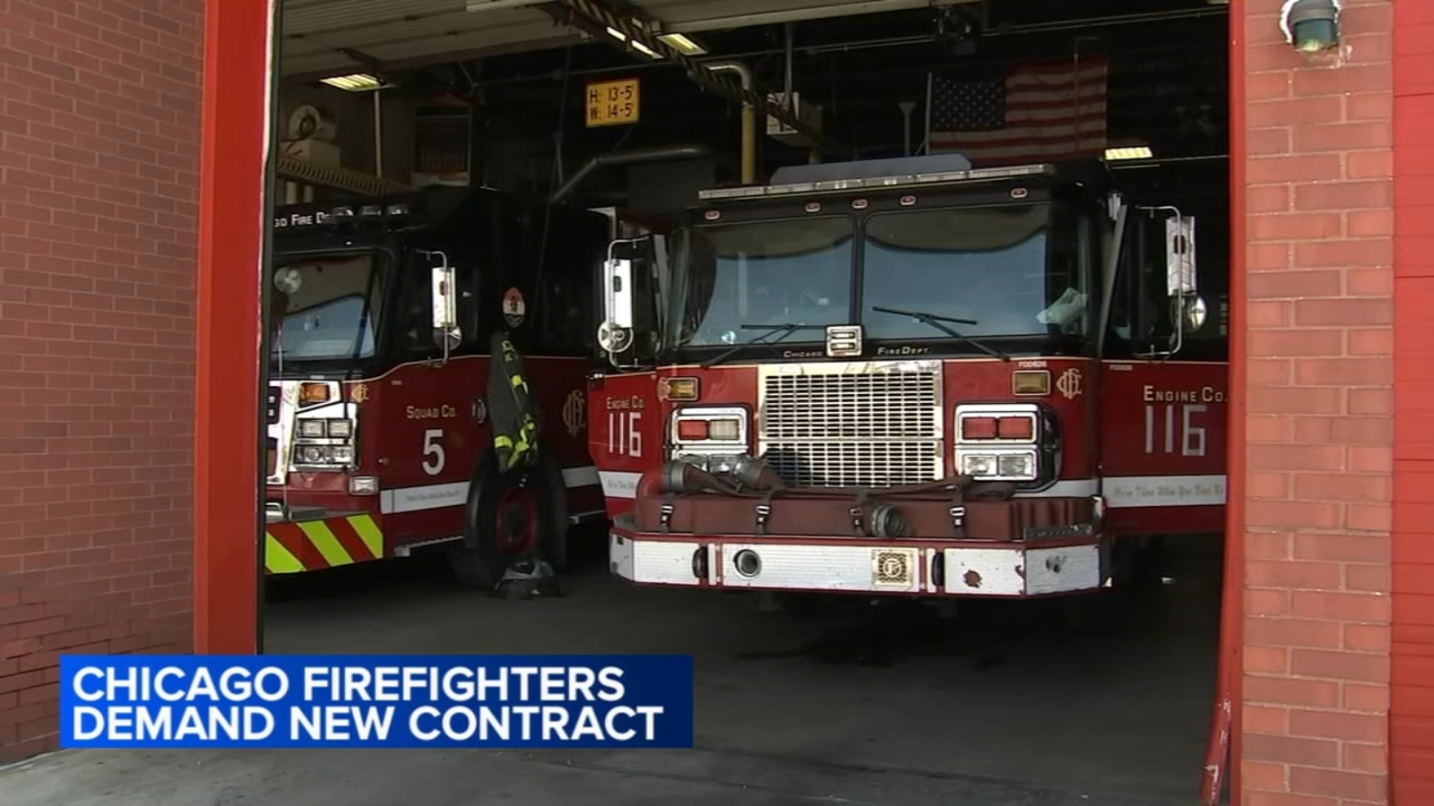 Chicago Fire Fighters Union Local 2 rally amid contract negotiations ...