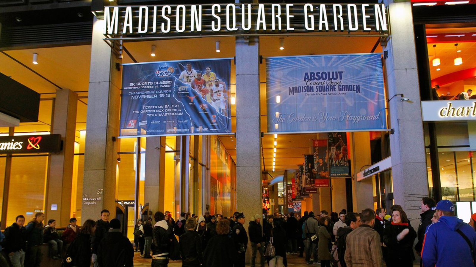 Massive year-long credit card breach reported at Madison Square Garden ...