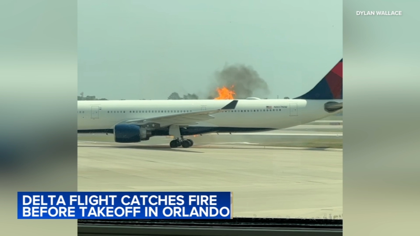 Passengers evacuate on Orlando, Florida International Airport tarmac ...