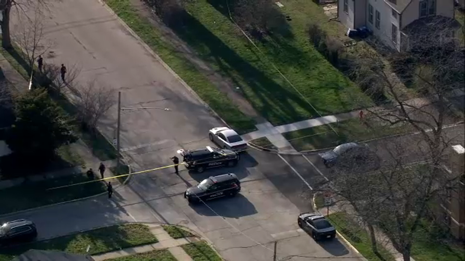 North Chicago shooting: Man shot, killed near Victoria Avenue and 16th ...