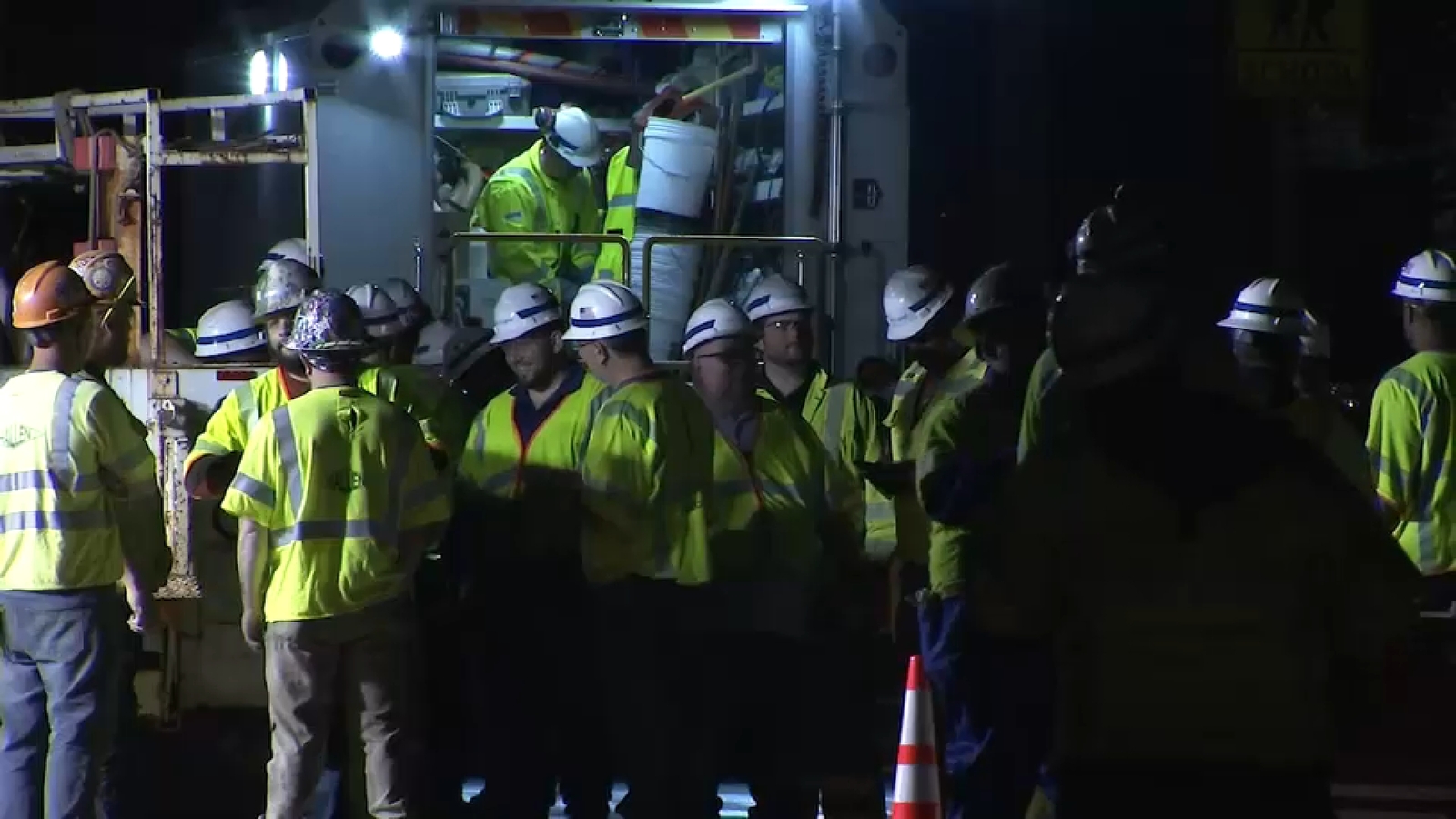 Brooklyn gas main rupture: National Grid worker seriously injured ...