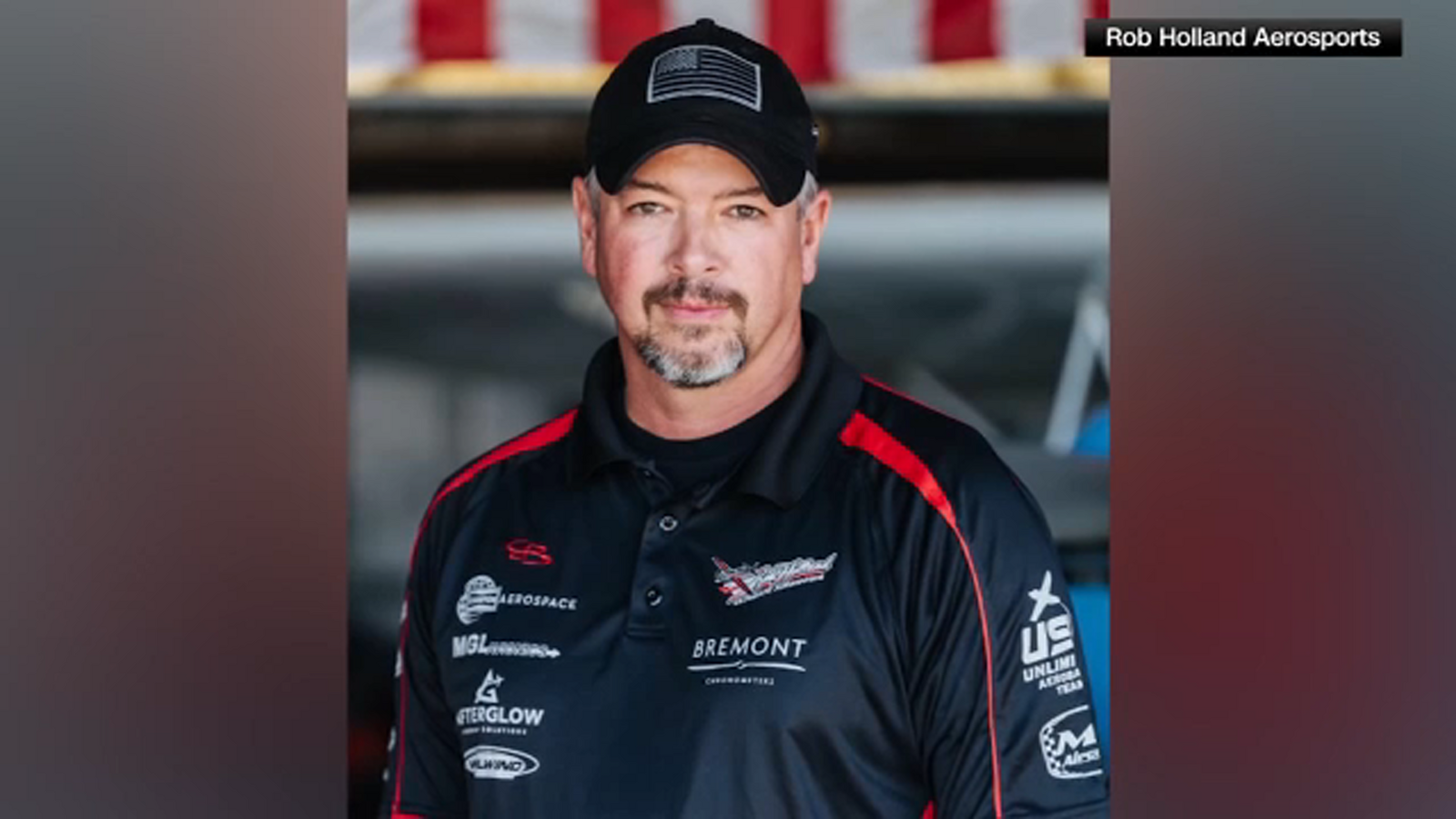 Airshow pilot Rob Hollans dies after experimental airplane crashes at ...