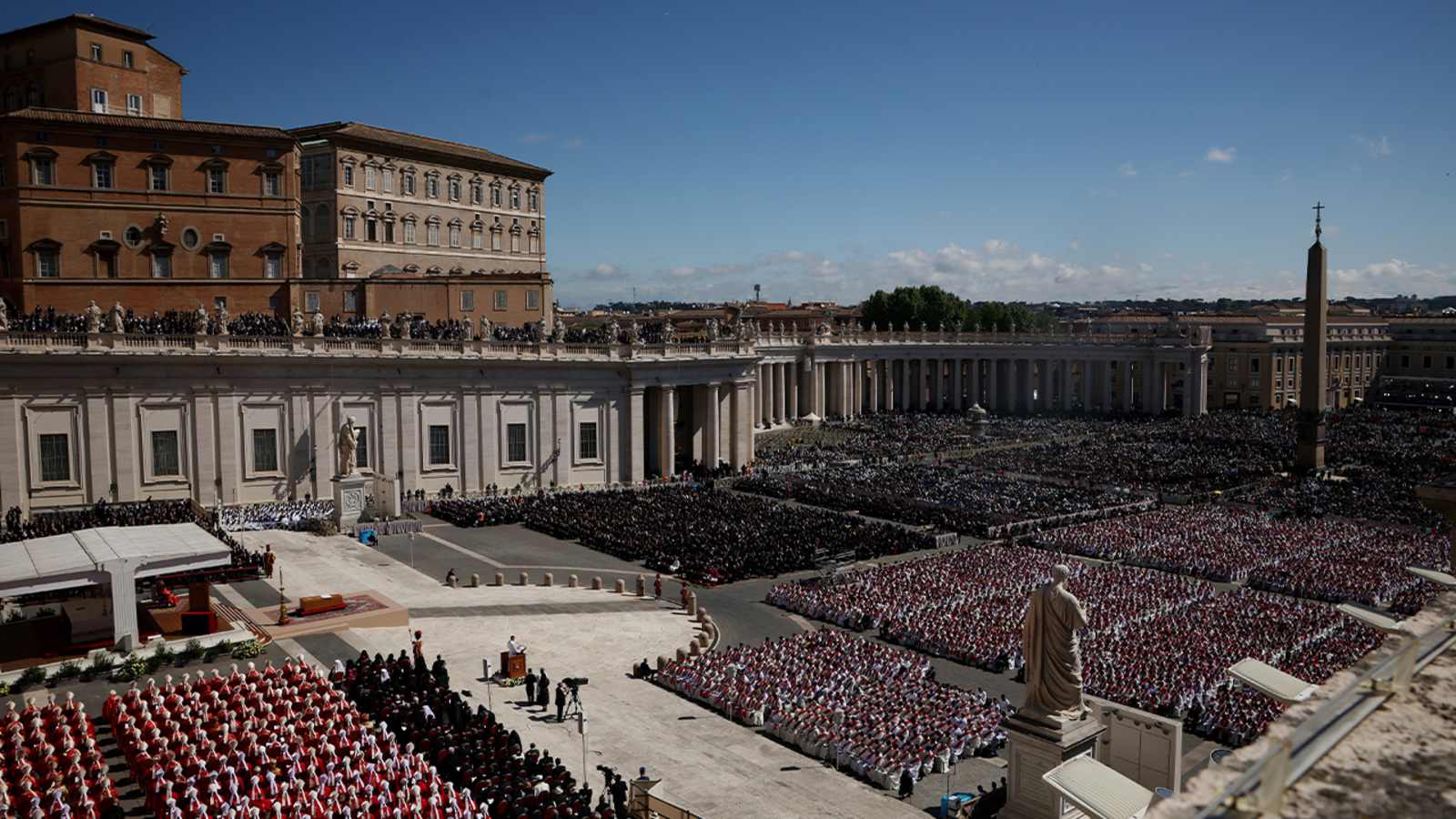PHOTOS: World leaders and people from around the world gather for Pope ...