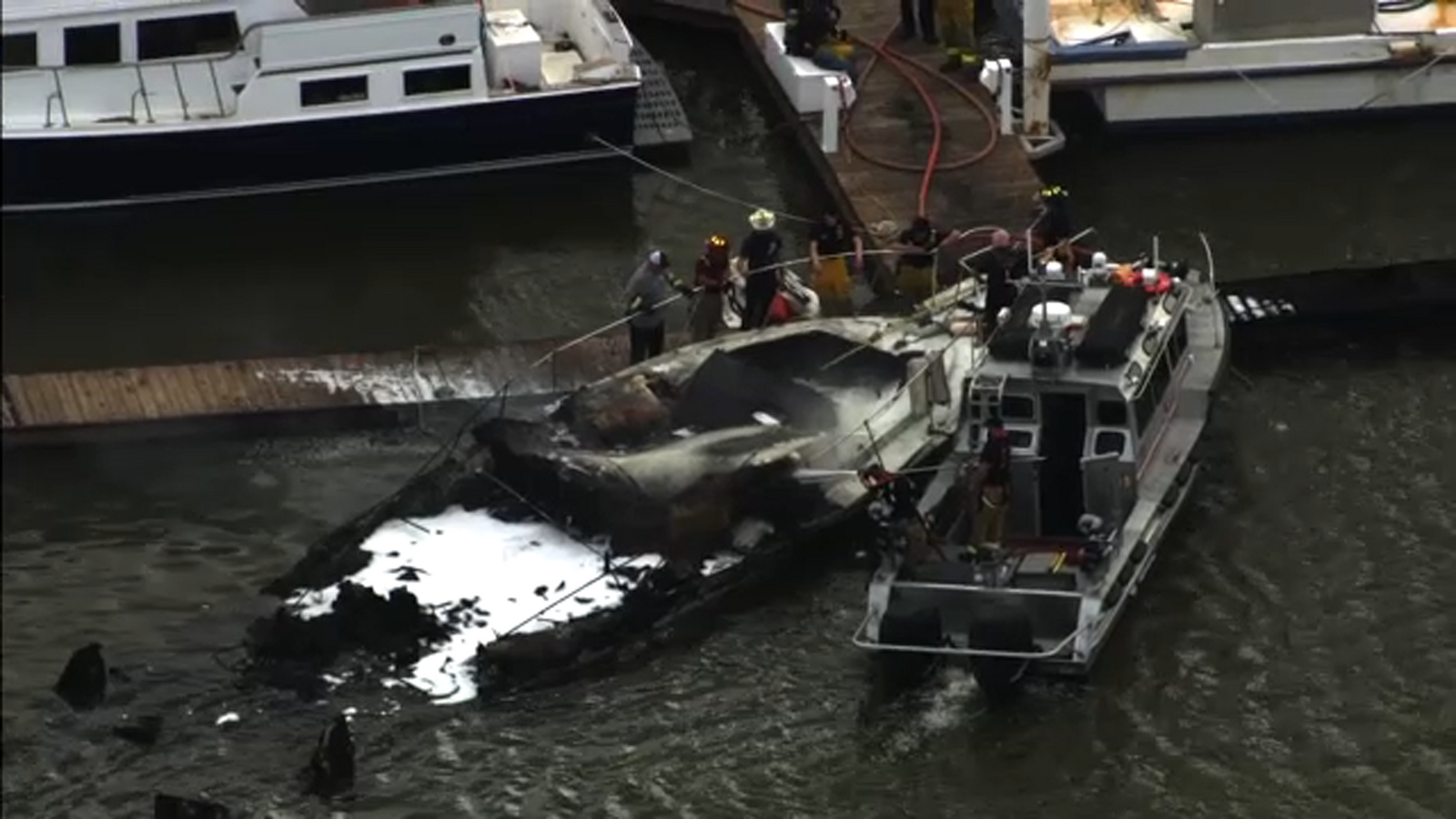 Deadly boat fire: 1 killed, 1 injured in fire on board boat at marina ...