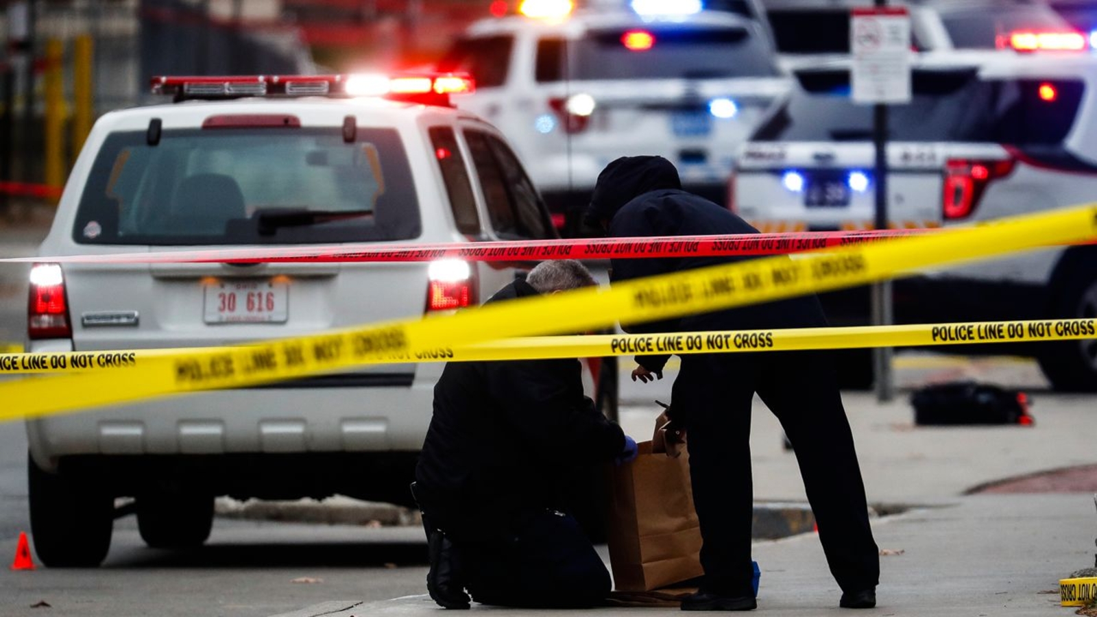 At least 8 hurt, 1 suspect dead after active shooter alert at Ohio ...