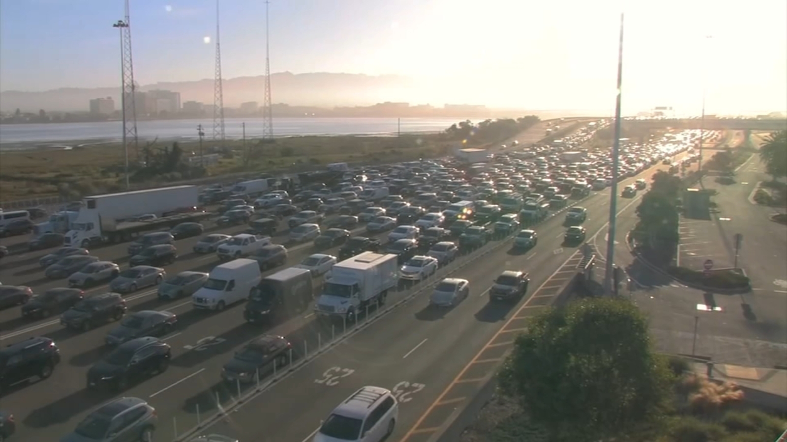 No BART service Friday morning creates commuter chaos for all of Bay ...