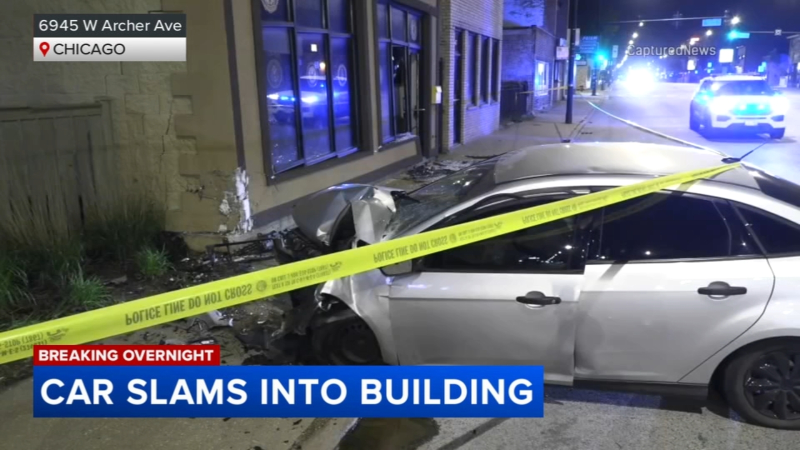 Chicago police investigate after car crashes into building in Garfield ...